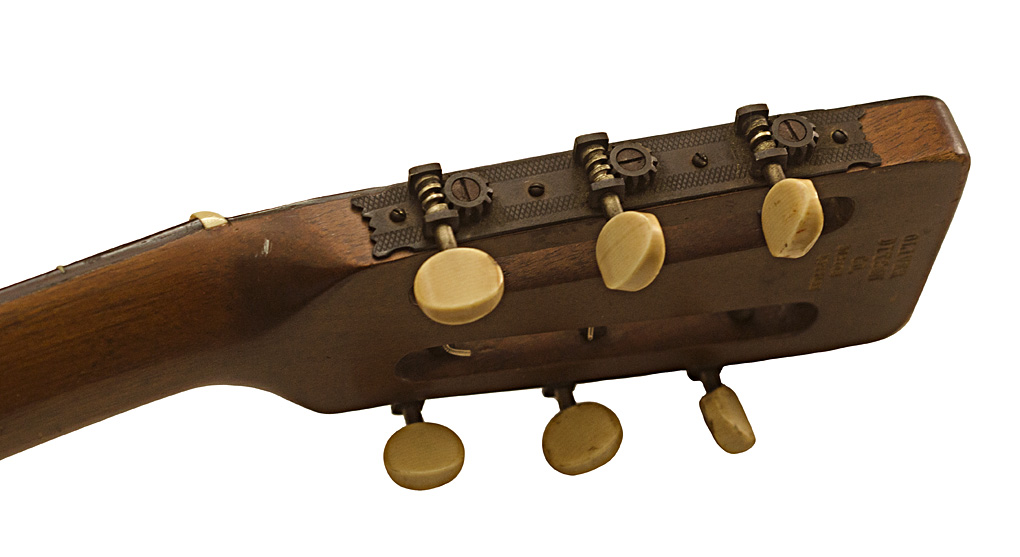 Featherweight Champion? 1919 Martin / Ditson 3/4 Size Terz Guitar - The ...